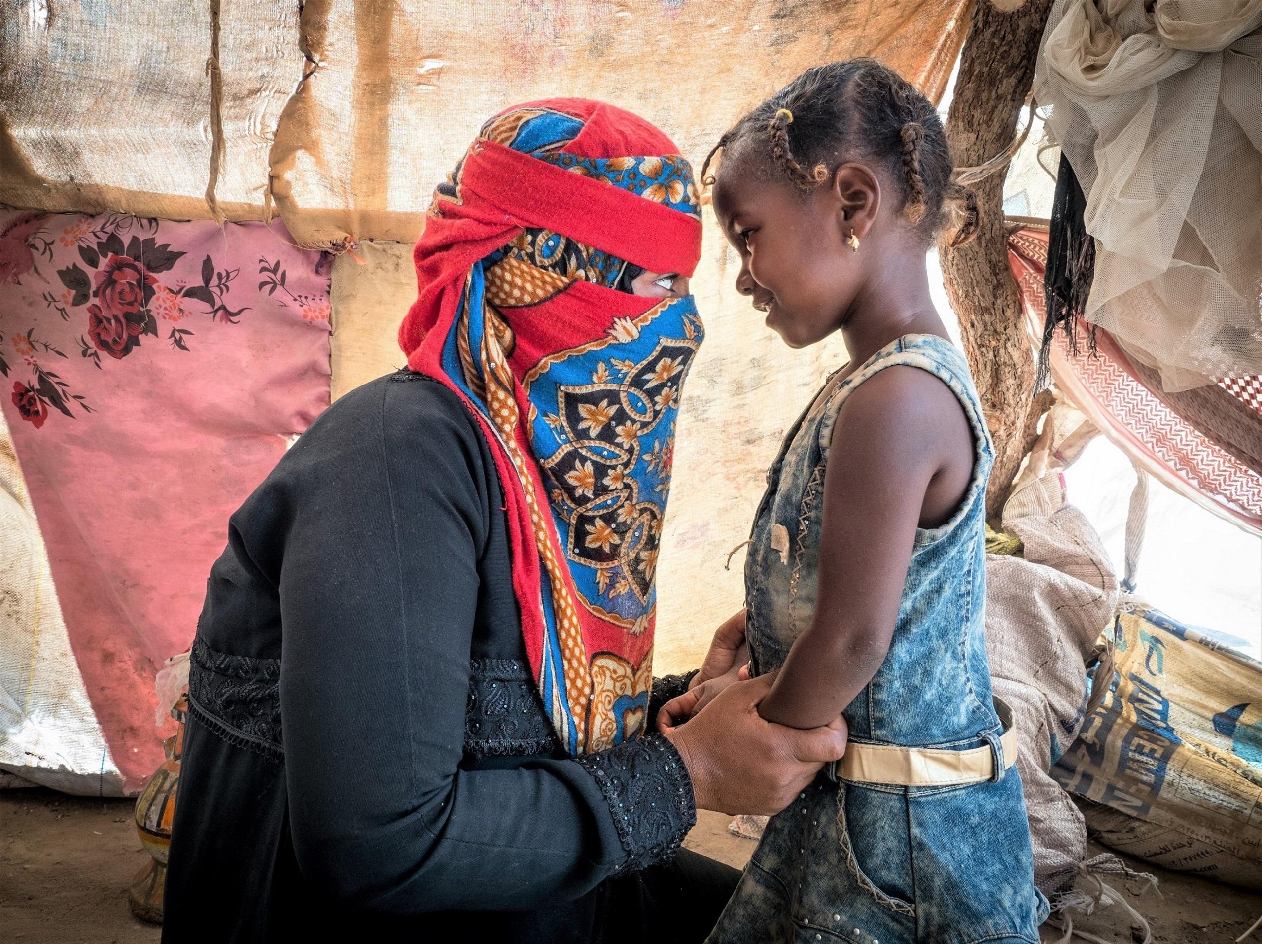 Ung mor og på flukt i Jemen | Flyktninghjelpen